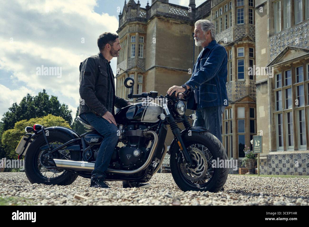 Naomi ackie thursday murder hi-res stock photography and images - Alamy