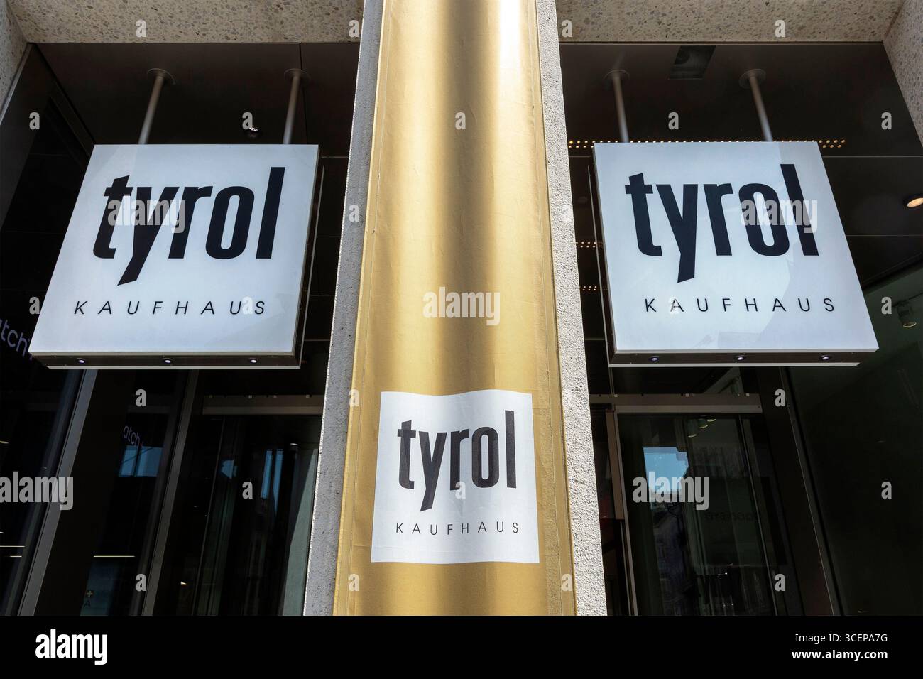 Kaufhaus Tyrol, Innsbruck, Tirol, Österreich // Tyrol Department Store ...