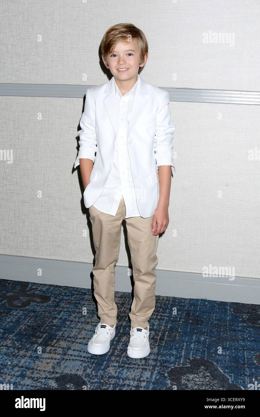 Redding munsell hi-res stock photography and images - Alamy