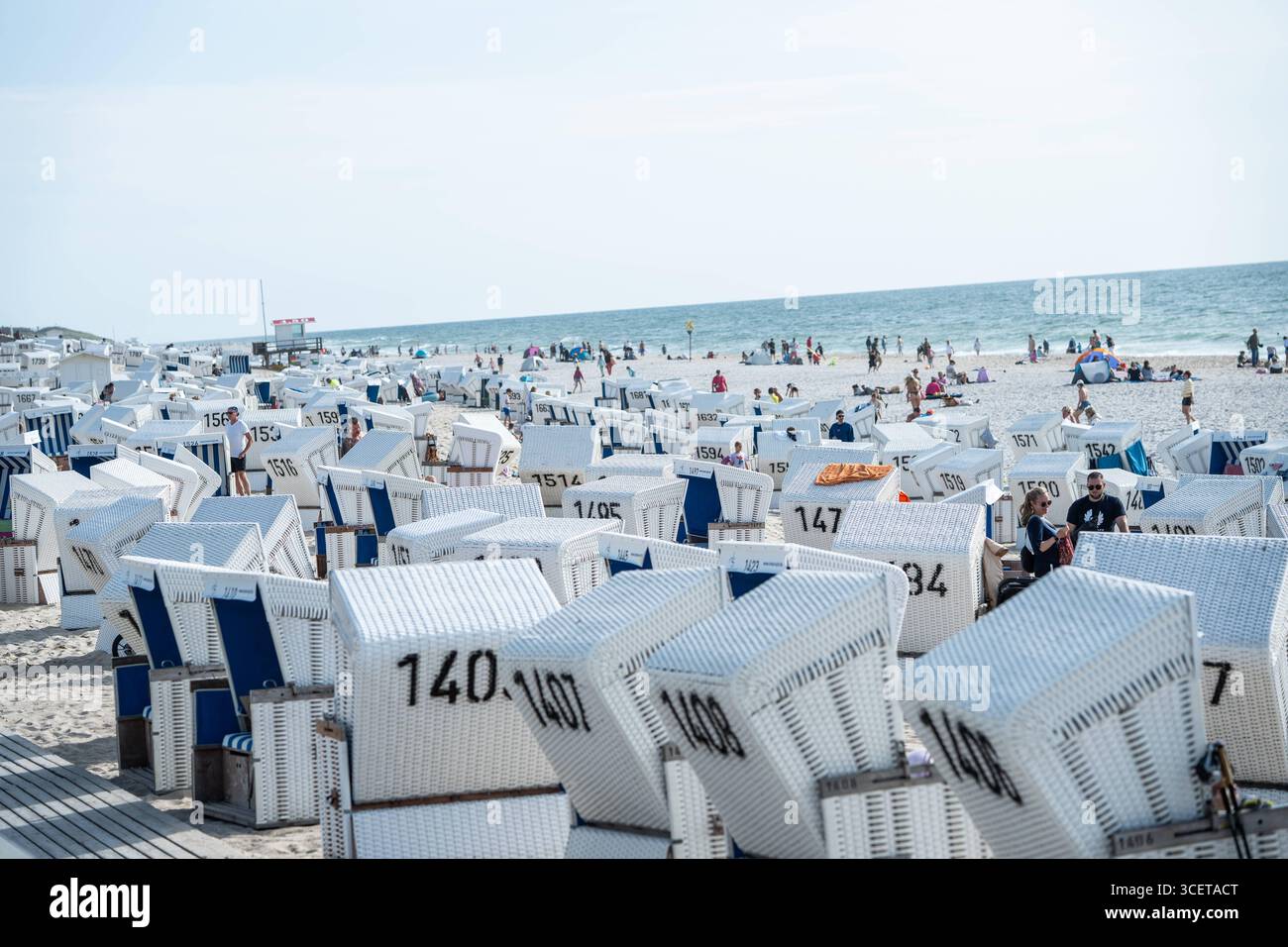 Strandszene Westerland, Sylt während der Hochsaison am 11. August ...