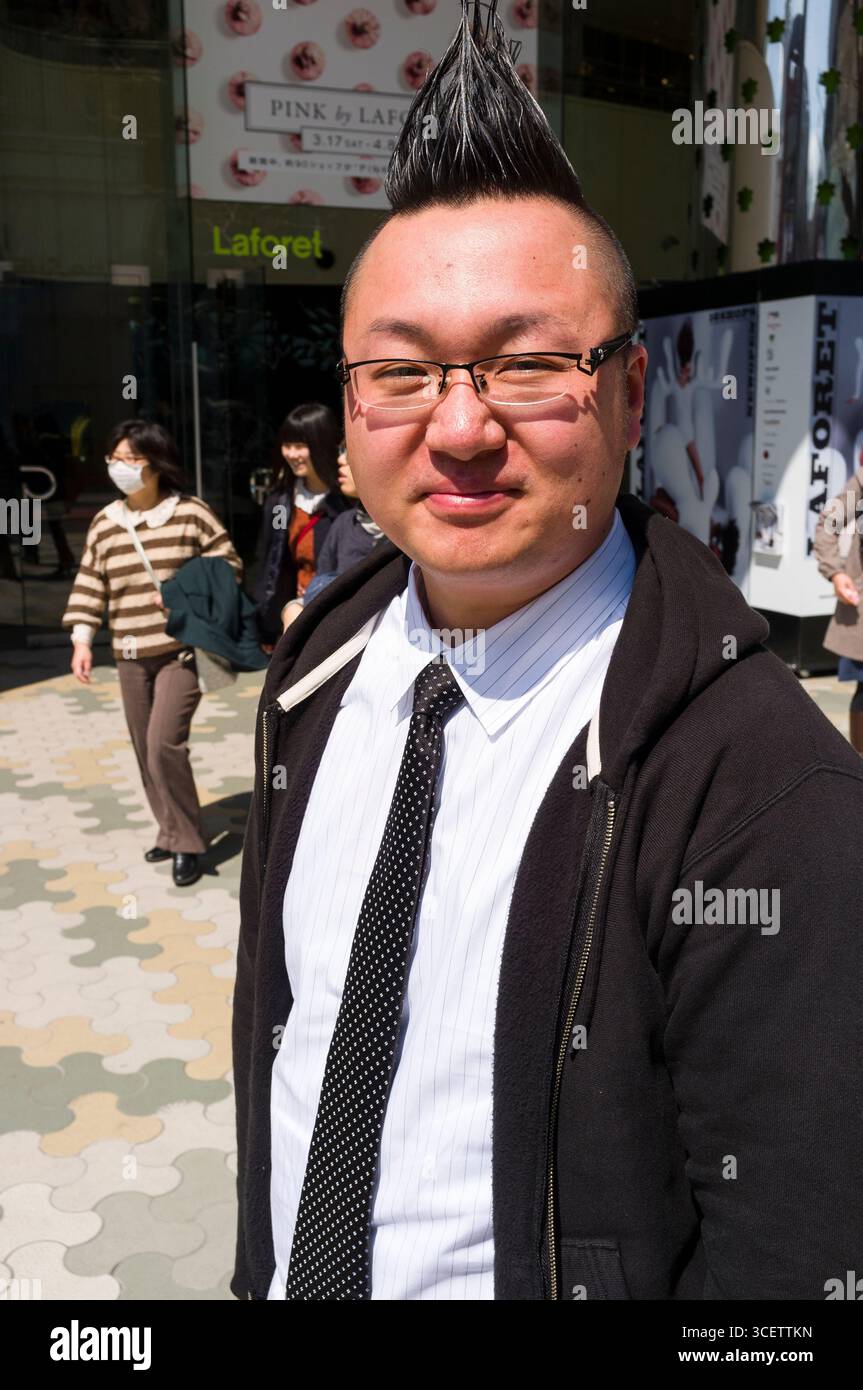 Japanese man with a Mohawk haircut, Meiji-Dori, Shibuya-ku, Tokyo ...