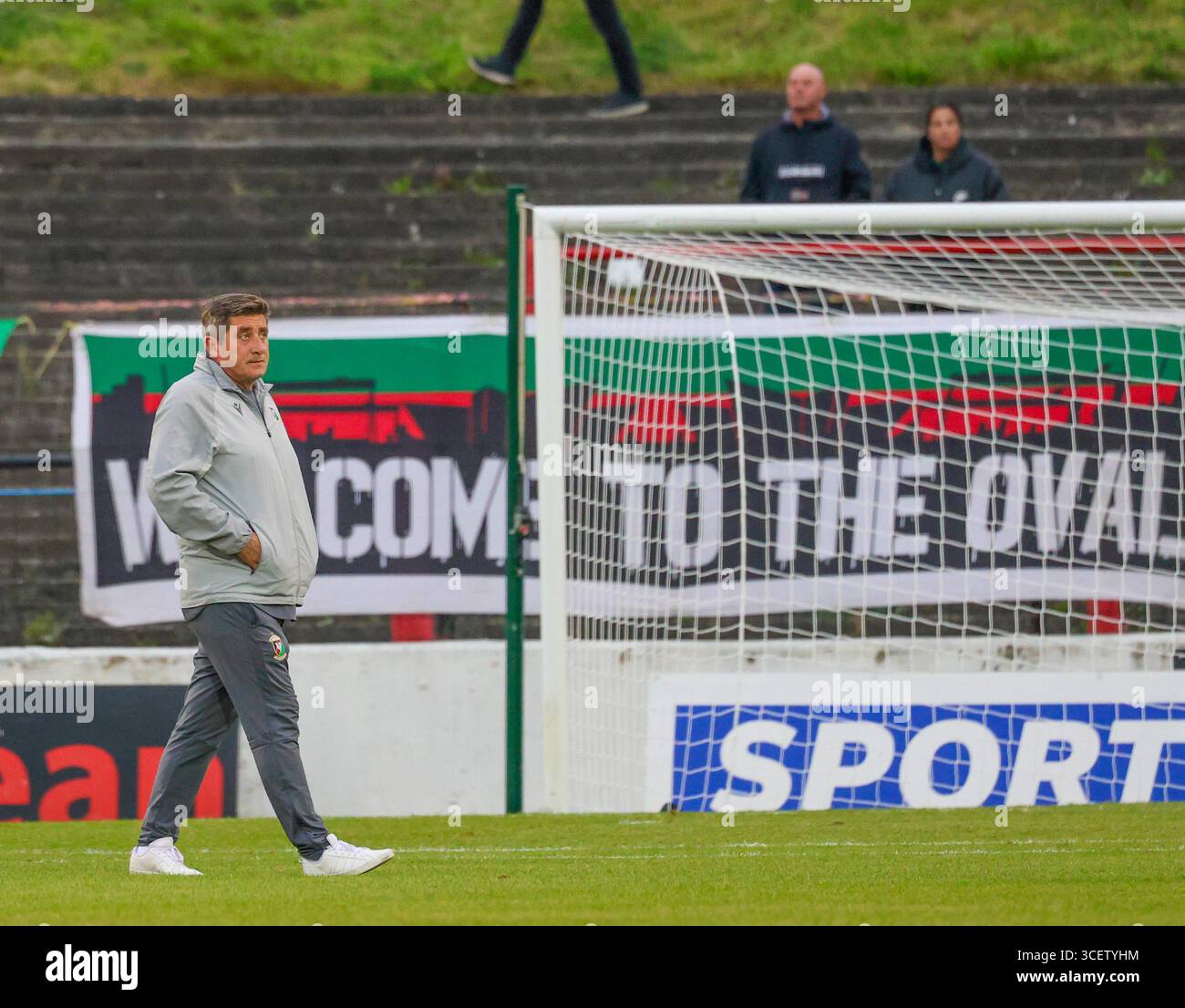 Glentoran v glenavon 2025 hi-res stock photography and images - Alamy