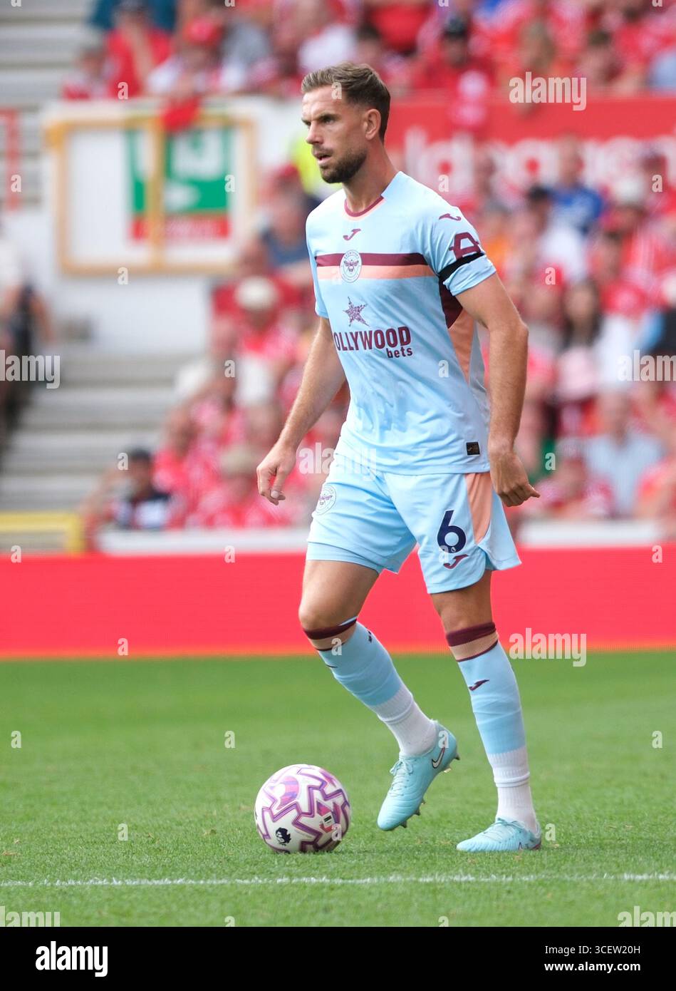 Jordan henderson brentford hi-res stock photography and images - Alamy