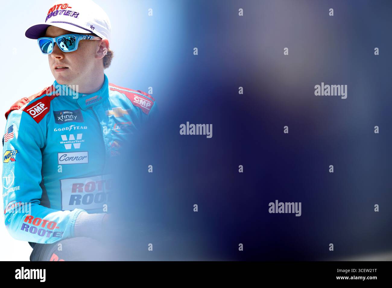 Sonoma, Ca, USA. 12th July, 2025. CONNOR ZILISCH (88) gets ready for ...
