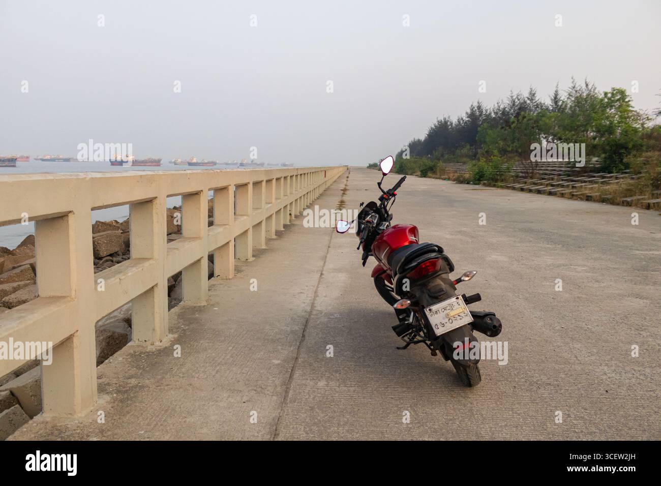 Patenga sea road hi-res stock photography and images - Alamy