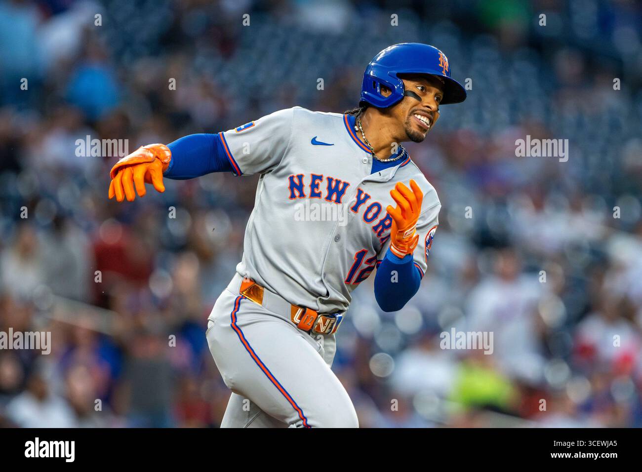 August 12 2025 top hi-res stock photography and images - Alamy