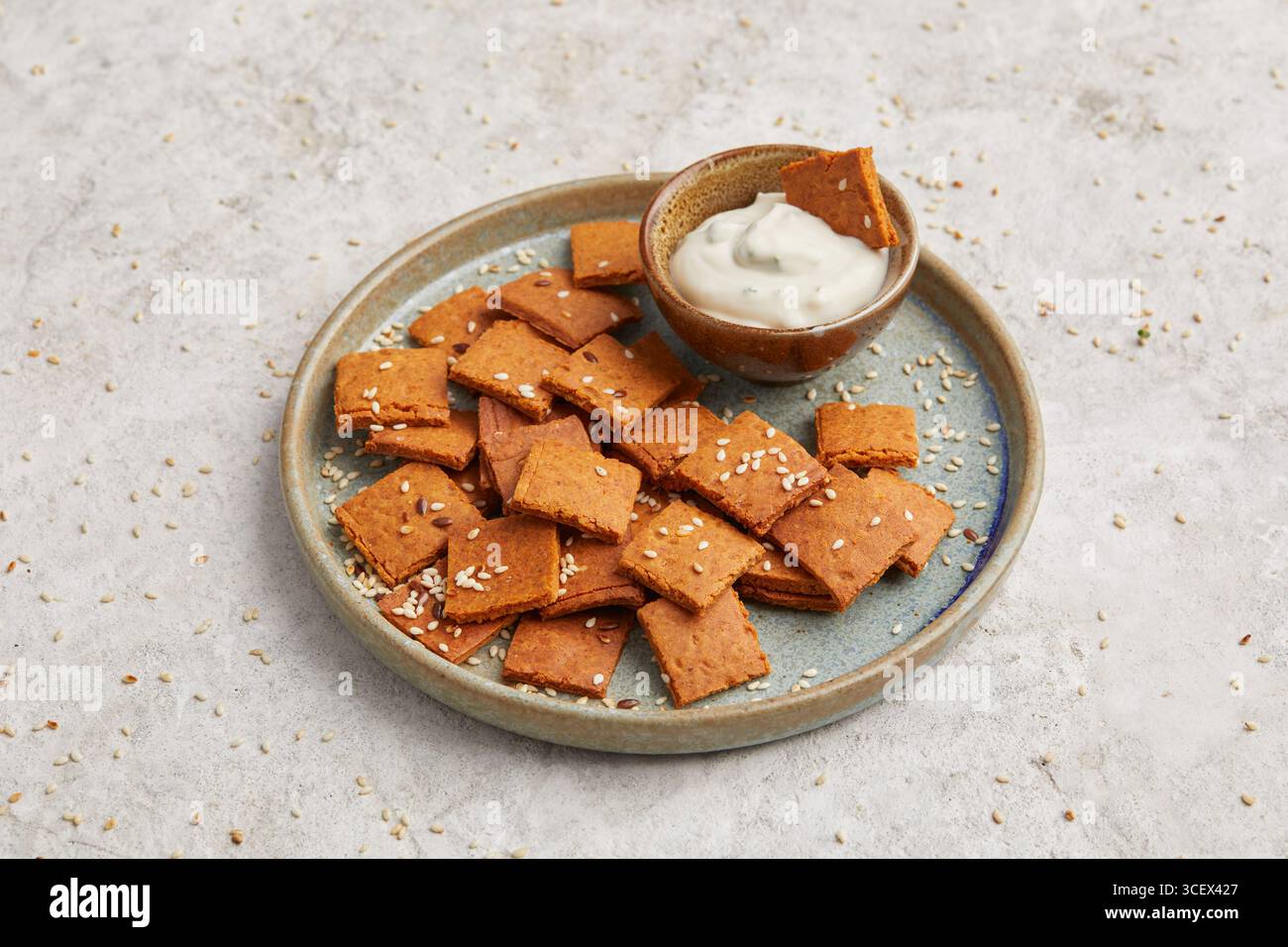 Almond crackers hi-res stock photography and images - Alamy