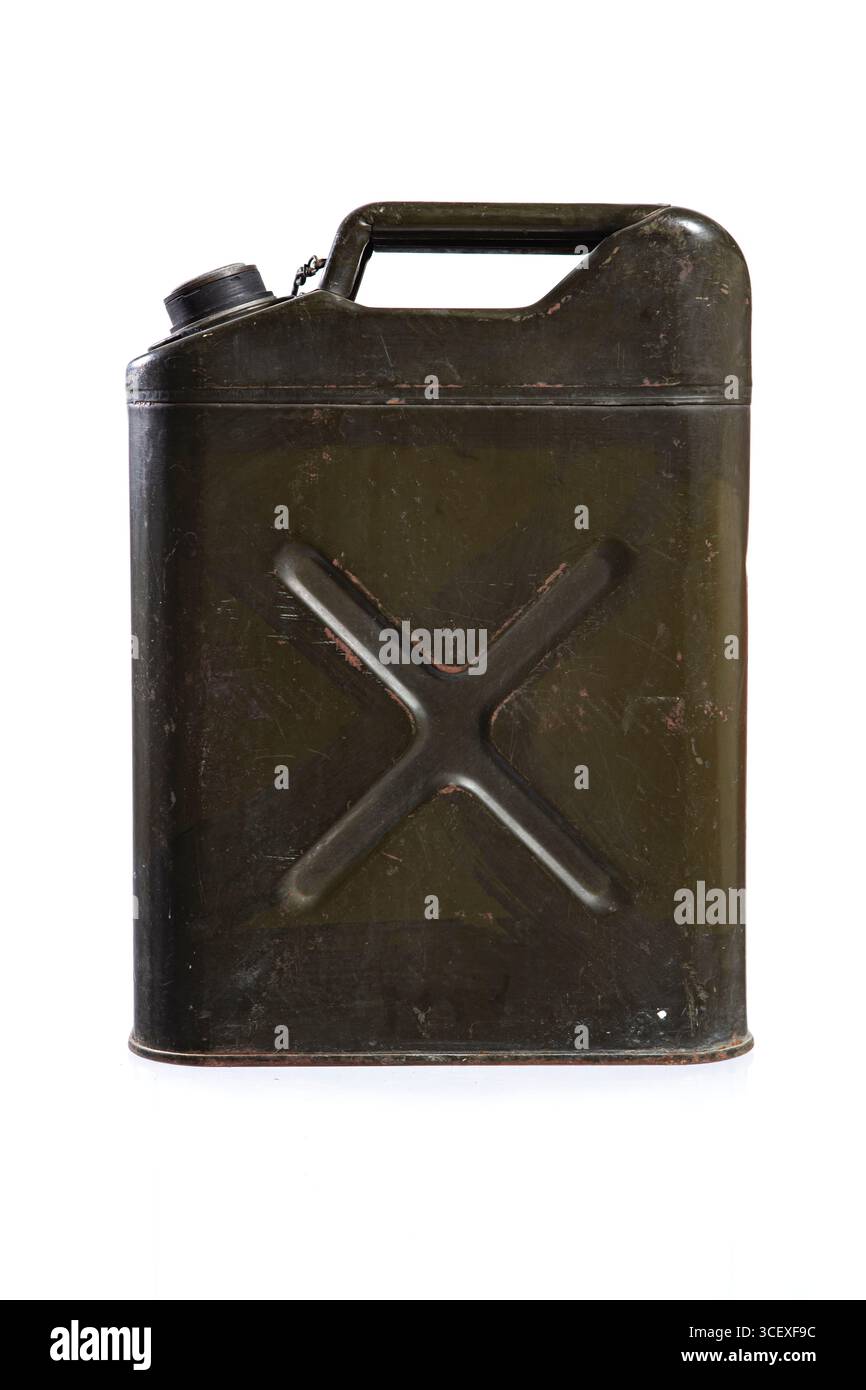 Green metal dirty can Cut Out Stock Images & Pictures - Alamy