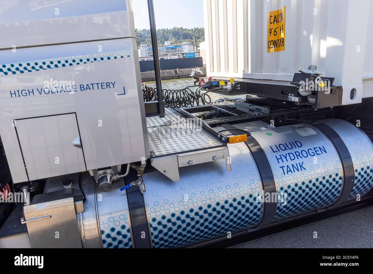 Wasserstofftank eines Lastkraftwagen. // 22.09.2024: Stuttgart, Baden ...