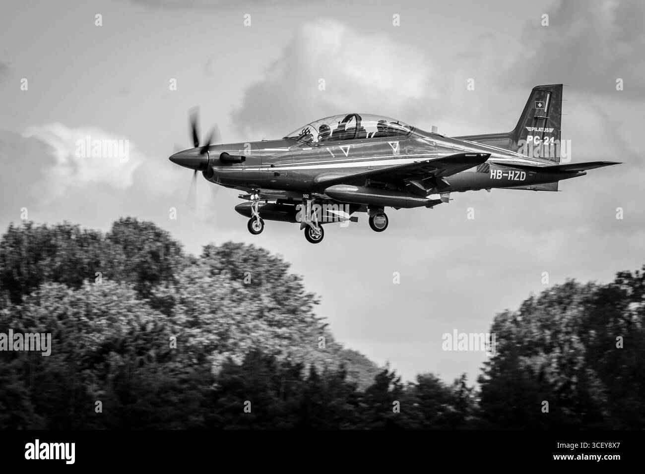 Pilatus PC-21, arriving at RAF Fairford for the Royal International Air ...