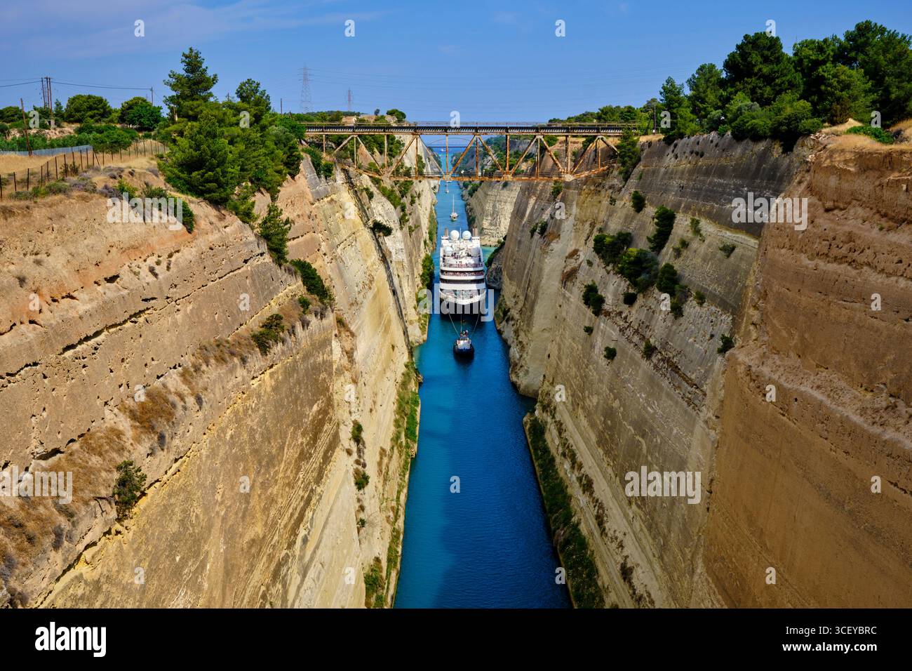Greece, Peloponnese, Corinth, The Corinth Canal connects the Gulf of ...