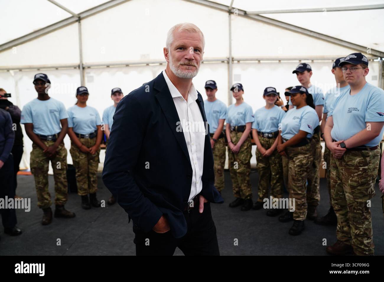 Minister for Veterans and People, Al Carns speaking to cadets as he ...