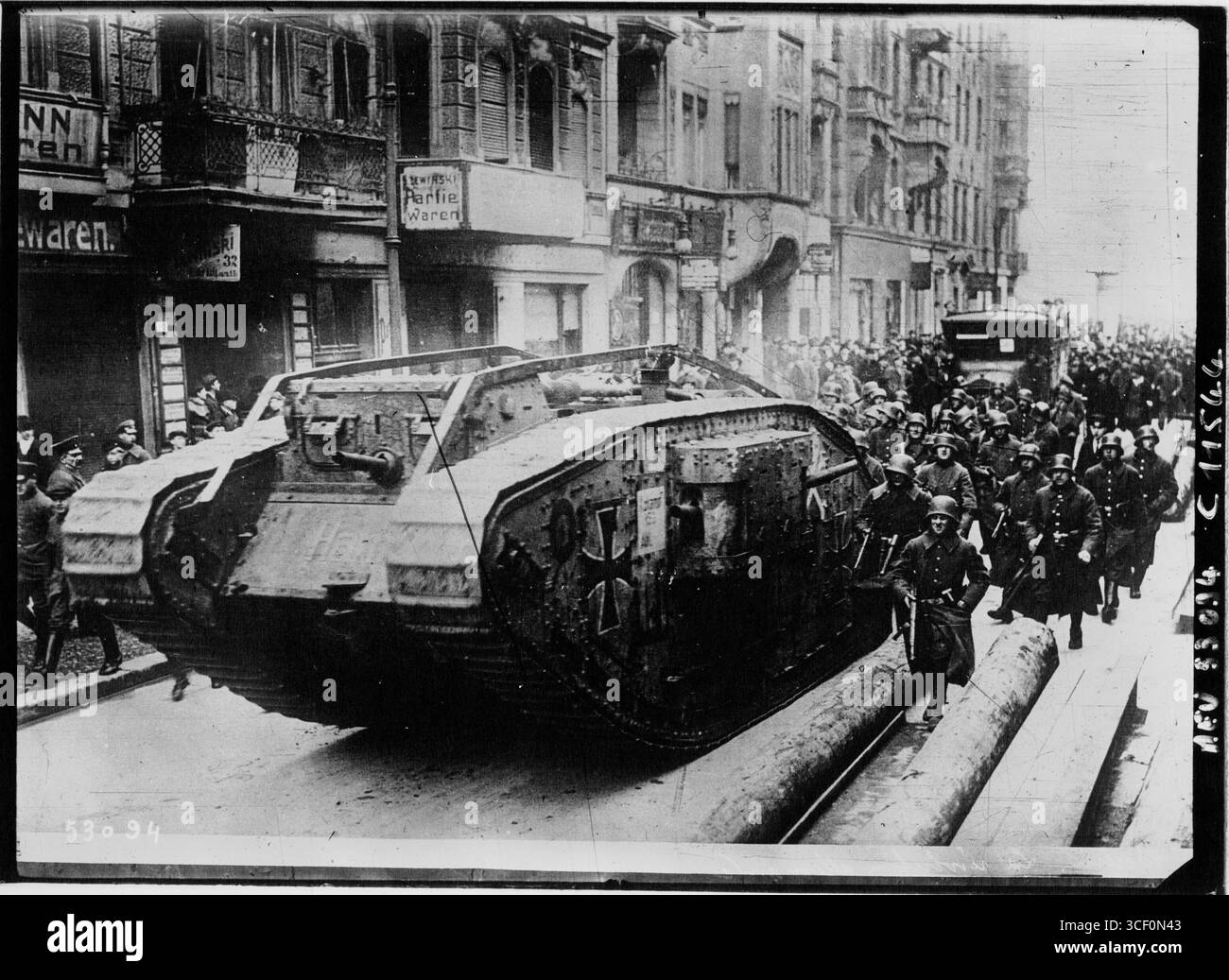 January uprising berlin Black and White Stock Photos & Images - Alamy