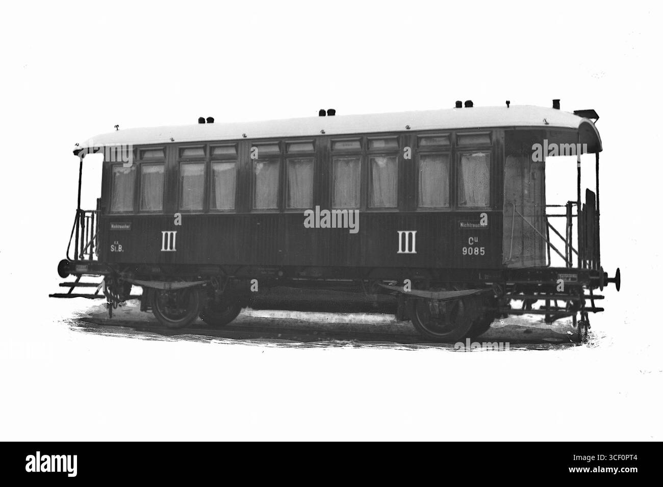 The Wiener Stadtbahn wagon Cu 9085, manufactured by the Nesselsdorfer ...
