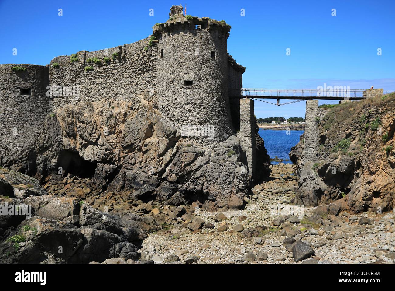 Old medieval castle at the coast of Yeu island in France Stock Photo ...