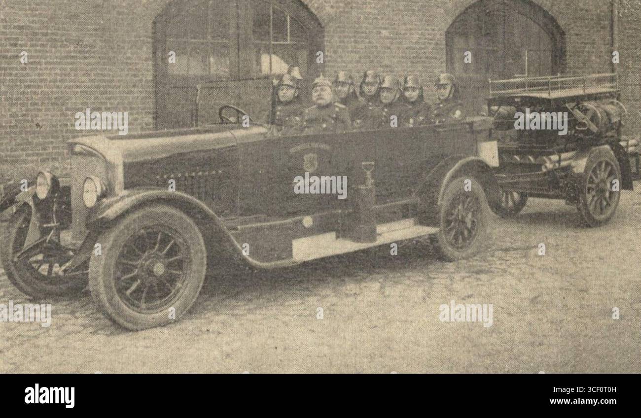 The 2nd fire brigade unit of the Swinemünde Volunteer Fire Brigade ...