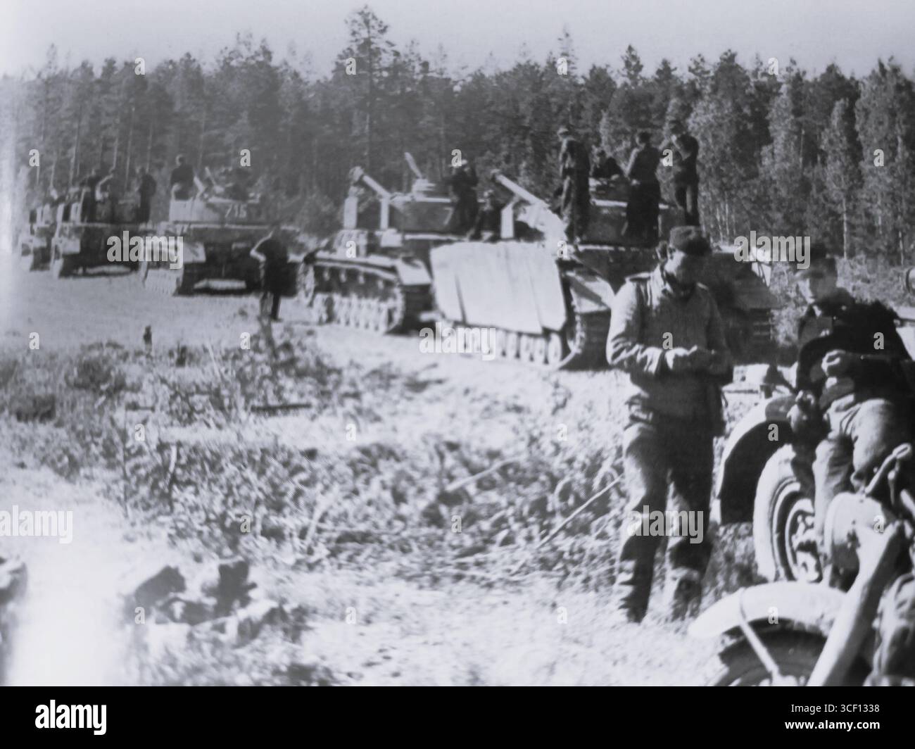A Panzer IV unit from the 5th Panzer Division during Operation ...