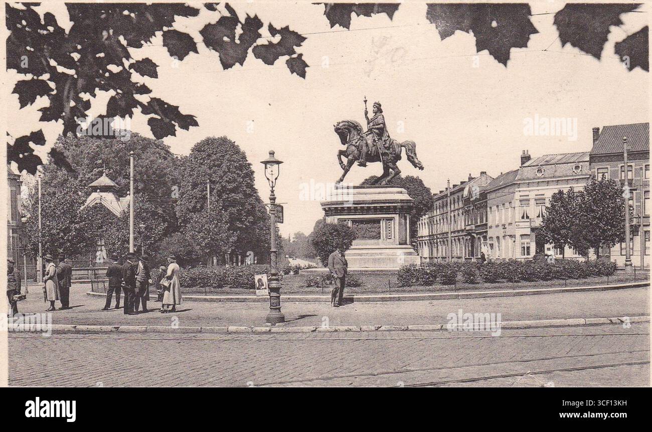 This photograph shows the Statue of Baudouin of Constantinople in Mons ...