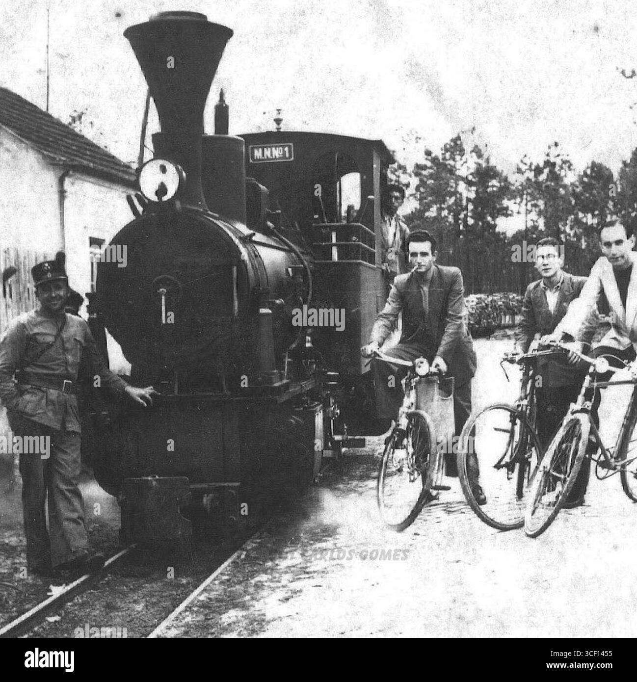 This photograph from the 1920s shows the 'Comboio de Lata' (Tin Train ...