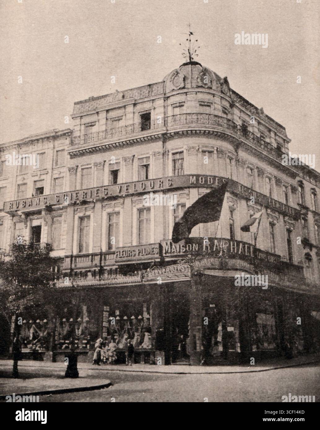 Grands magasins raphael hi-res stock photography and images - Alamy