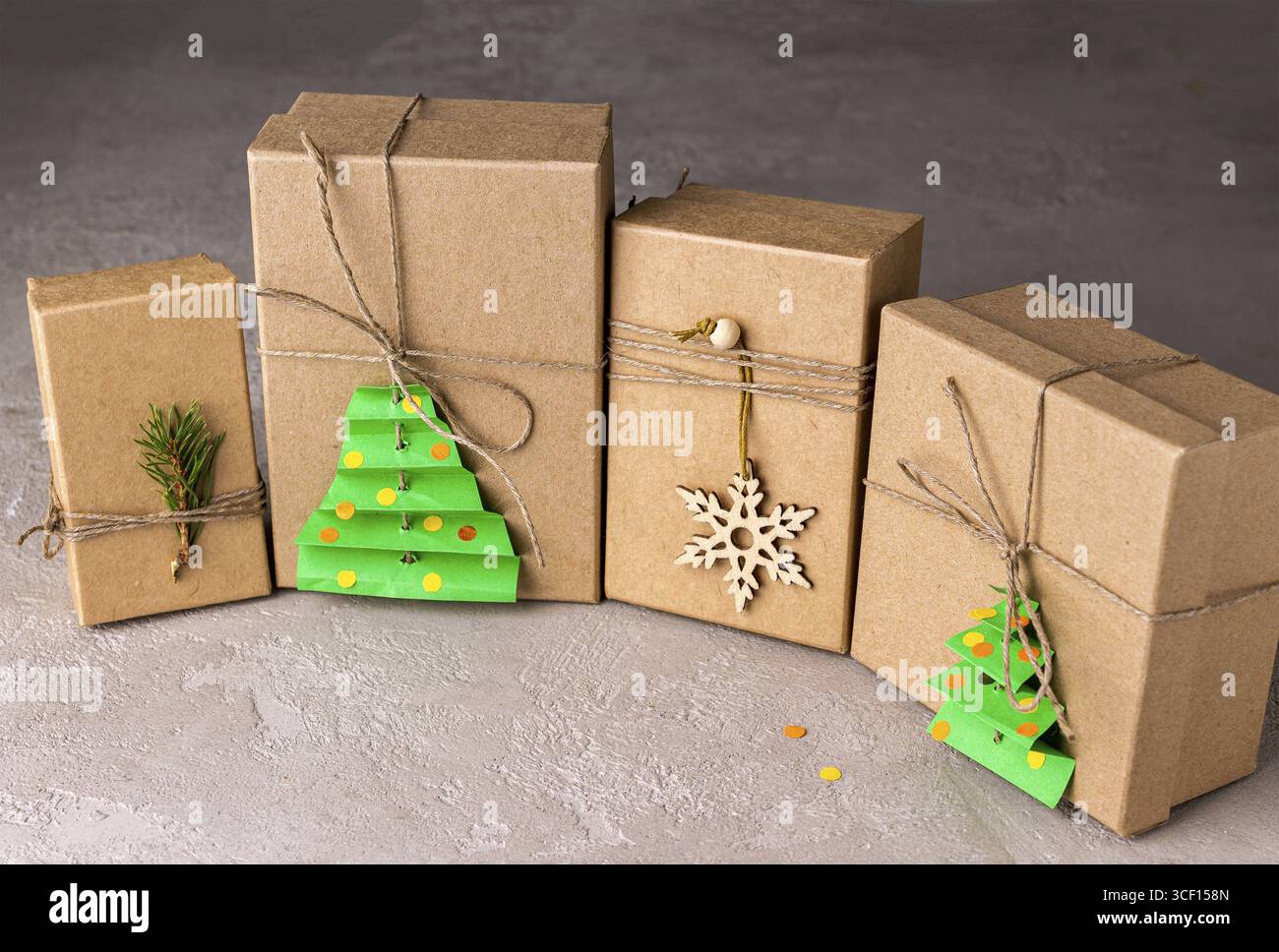 Eco Friendly Christmas Craft Paper Gift Boxes Stock Photo - Alamy