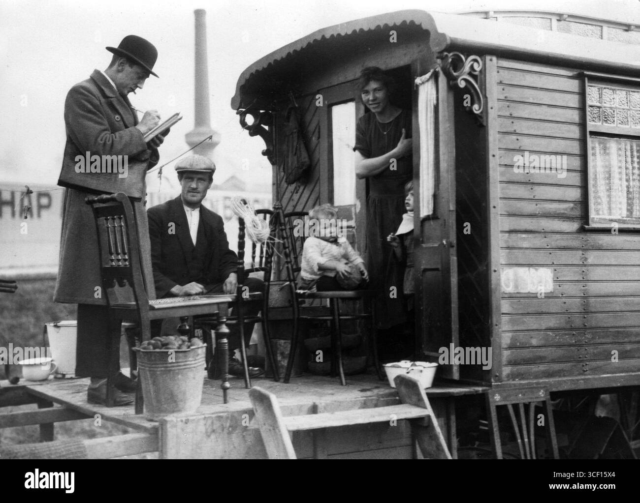 Housing situation Black and White Stock Photos & Images - Alamy