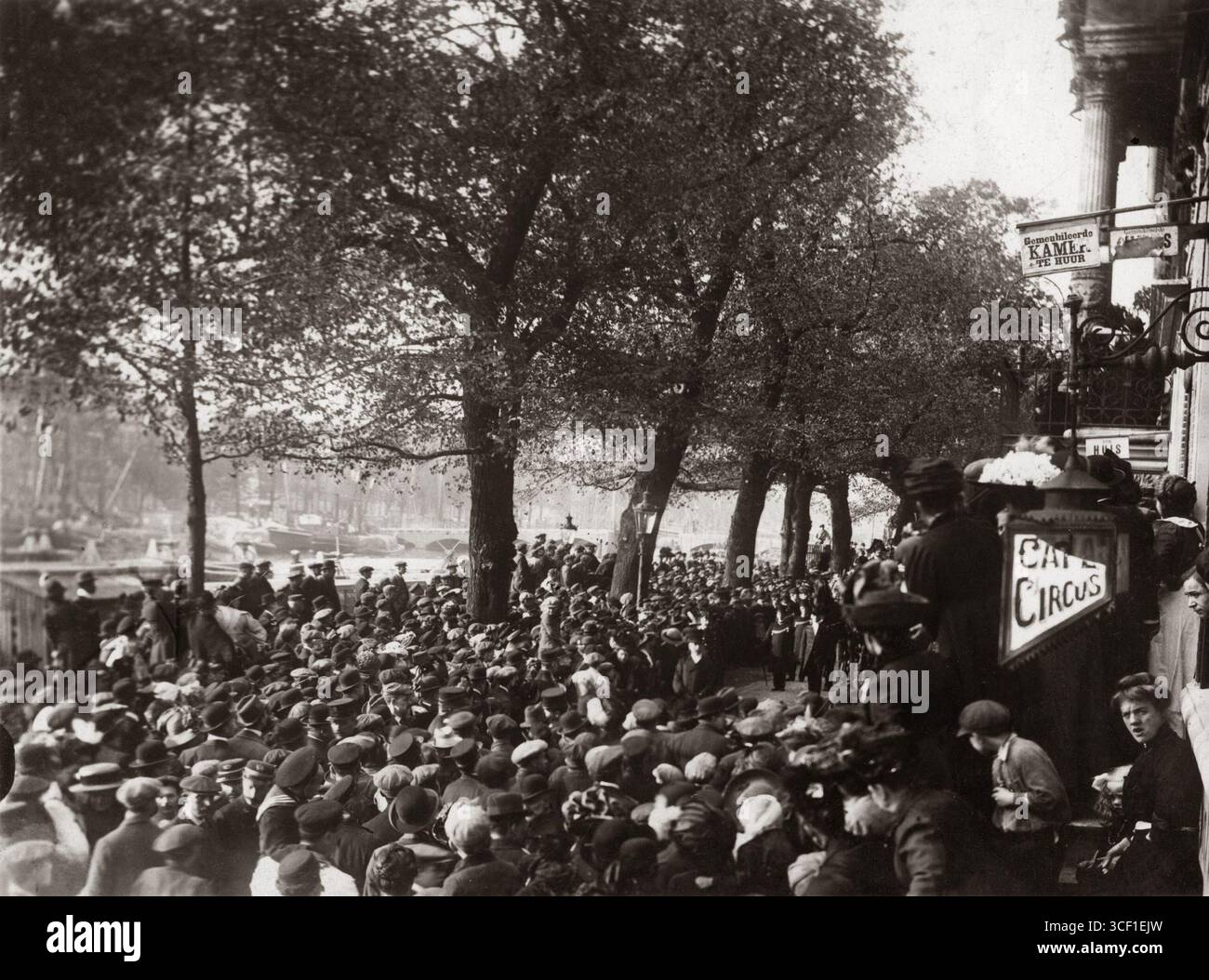 In 1912, a large crowd gathered at Circus Carré in Amsterdam for the ...