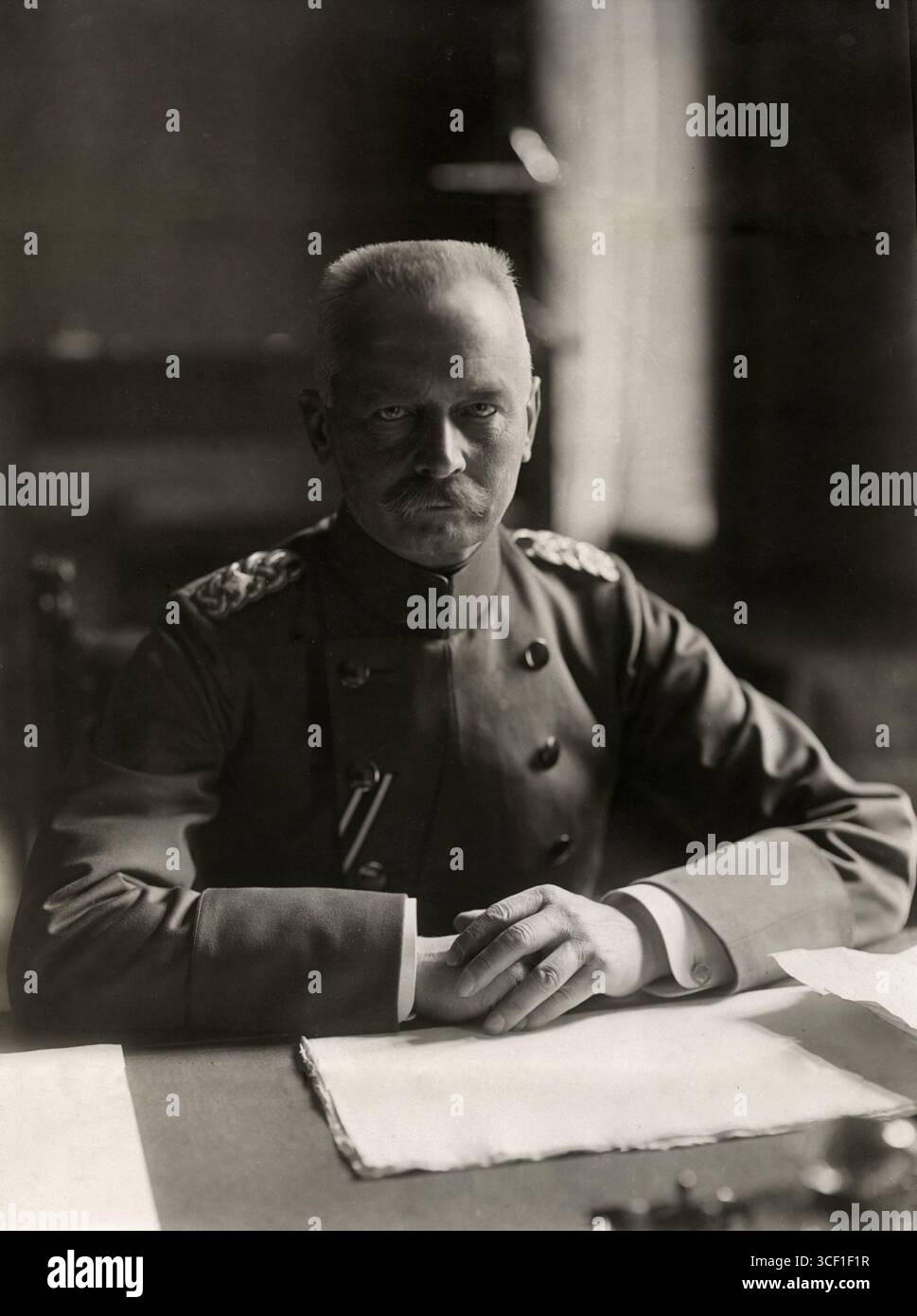 German general and Minister of War Erich von Falkenhayn (1861-1922) is ...