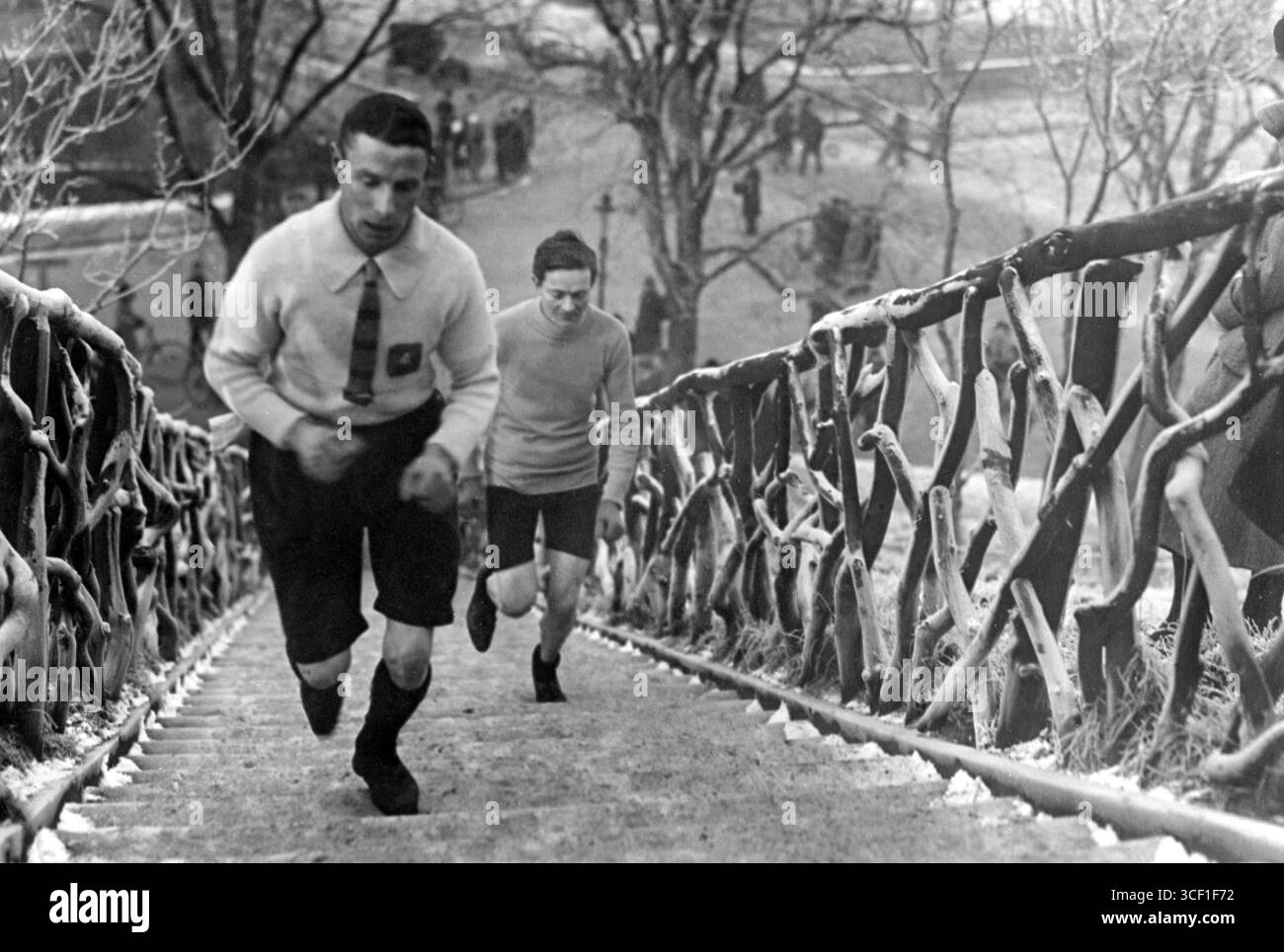 Hague organized Black and White Stock Photos & Images - Alamy