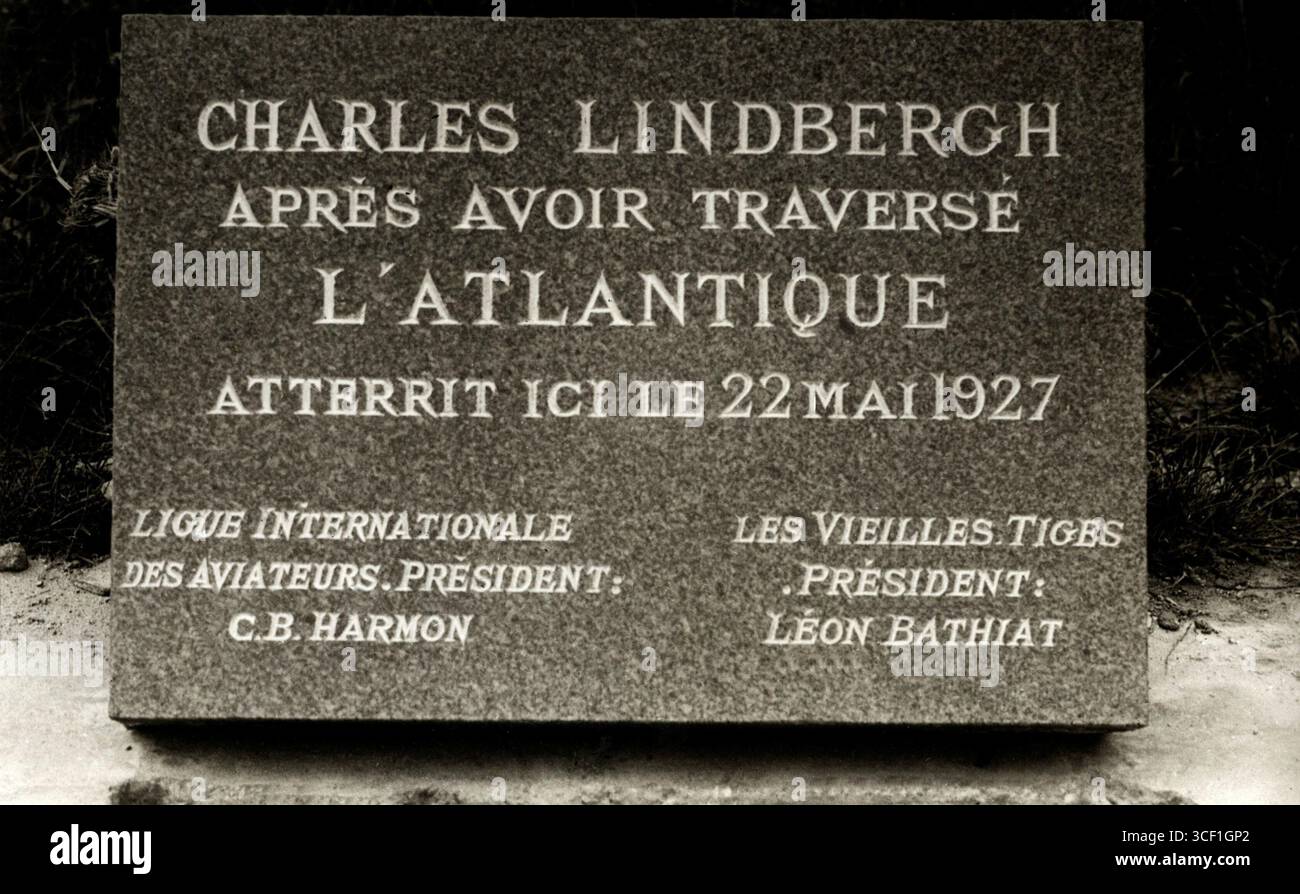 A commemorative plaque for Charles Lindbergh's solo flight across the ...