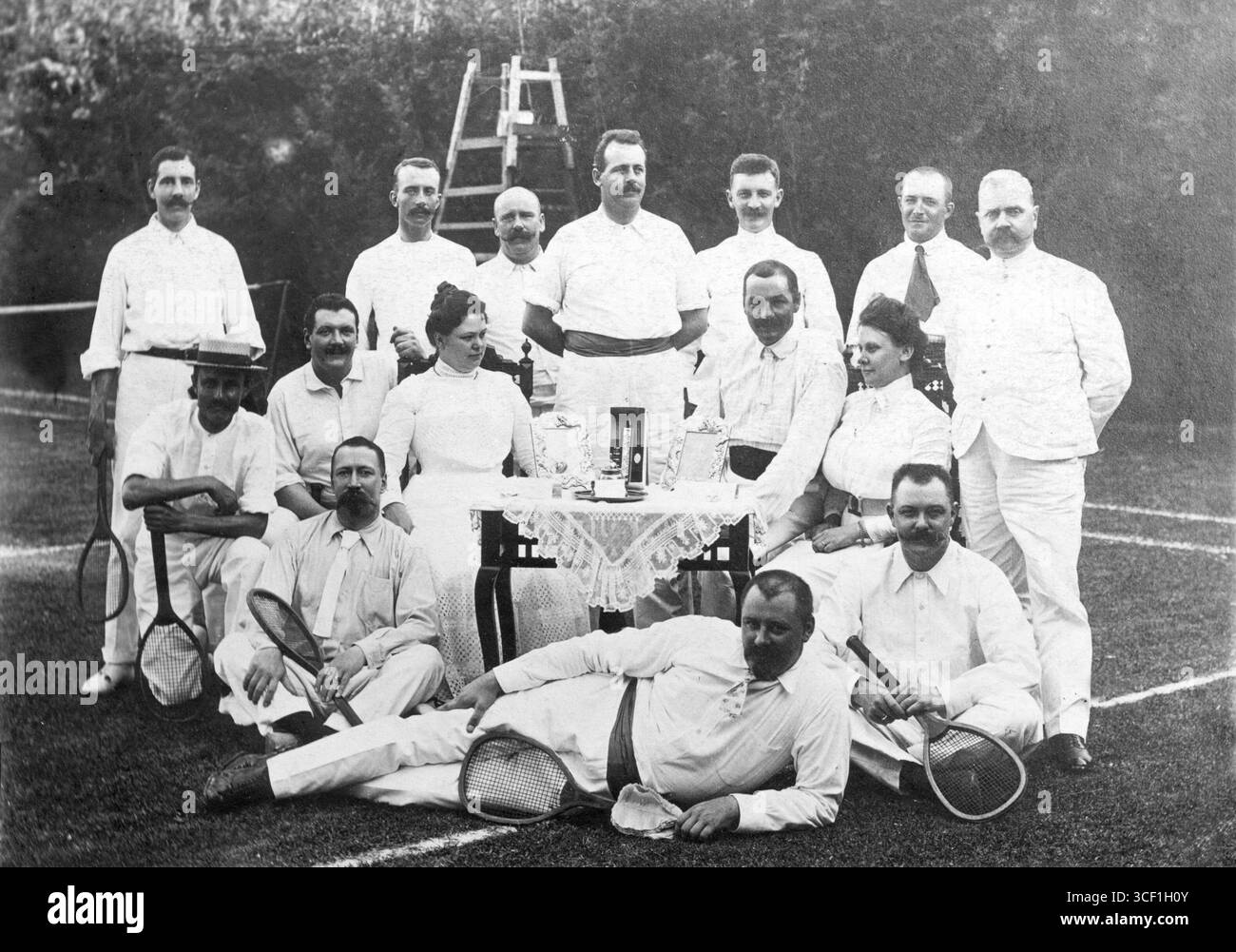 Tennis match netherlands Black and White Stock Photos & Images - Alamy