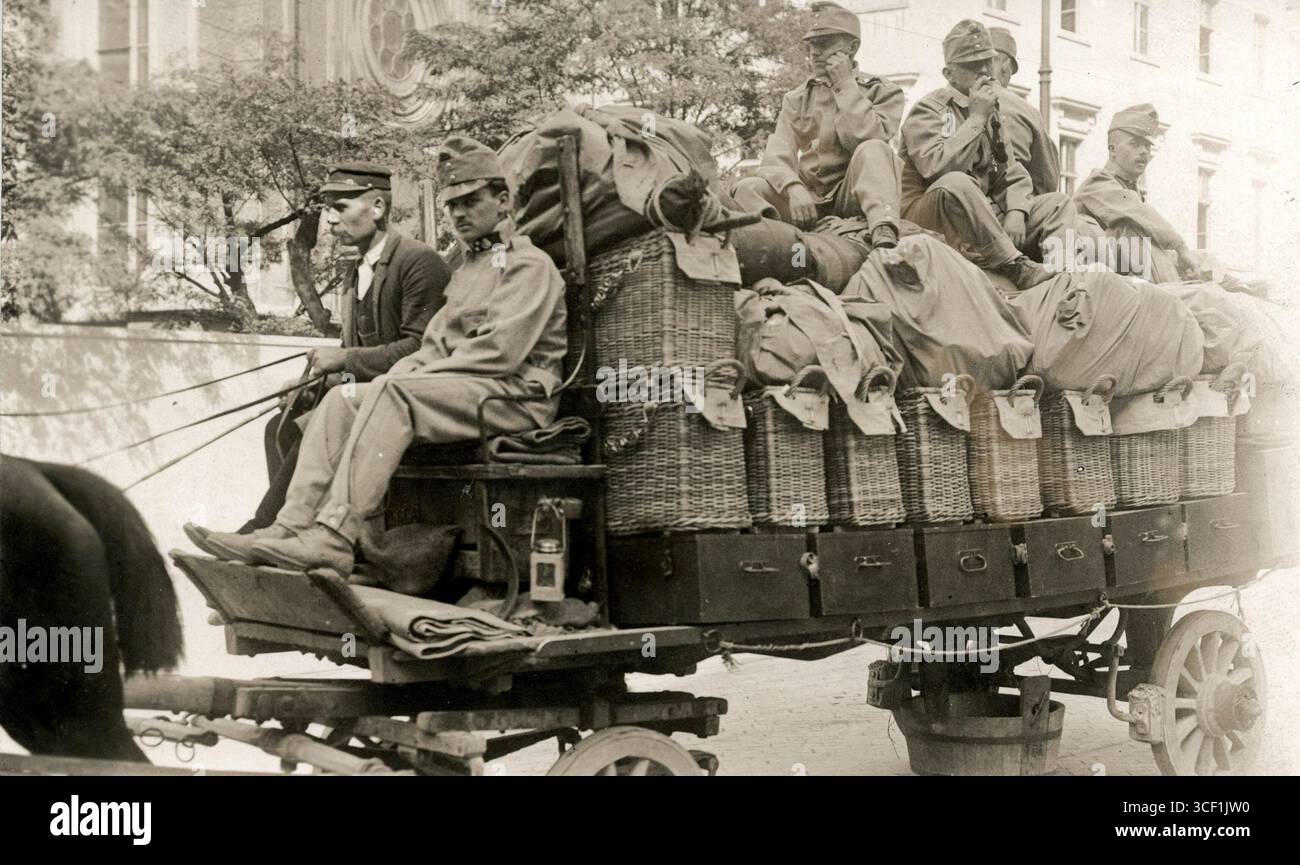 World War I, Austria, 1914: Soldiers on a cart loaded with baskets of ...