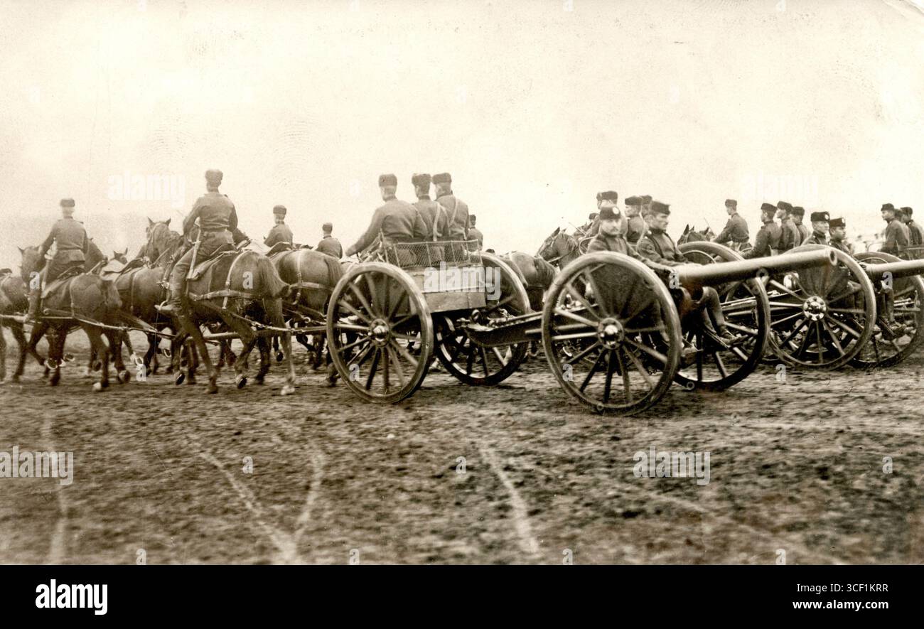 Serbian artillery positions on the Balkan front, with cannons in action ...