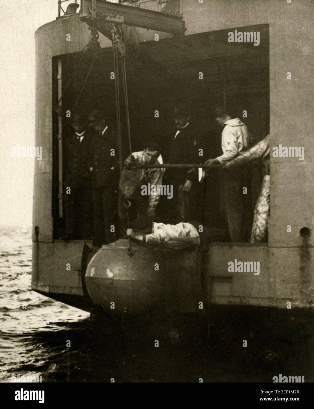 Dutch Navy crew aboard Hr. Ms. Medusa practice laying sea mines during ...