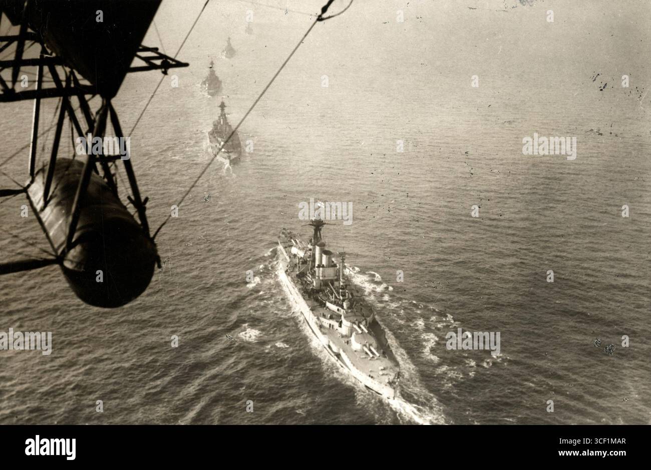 In 1918, the German fleet surrenders to the British. The British ...