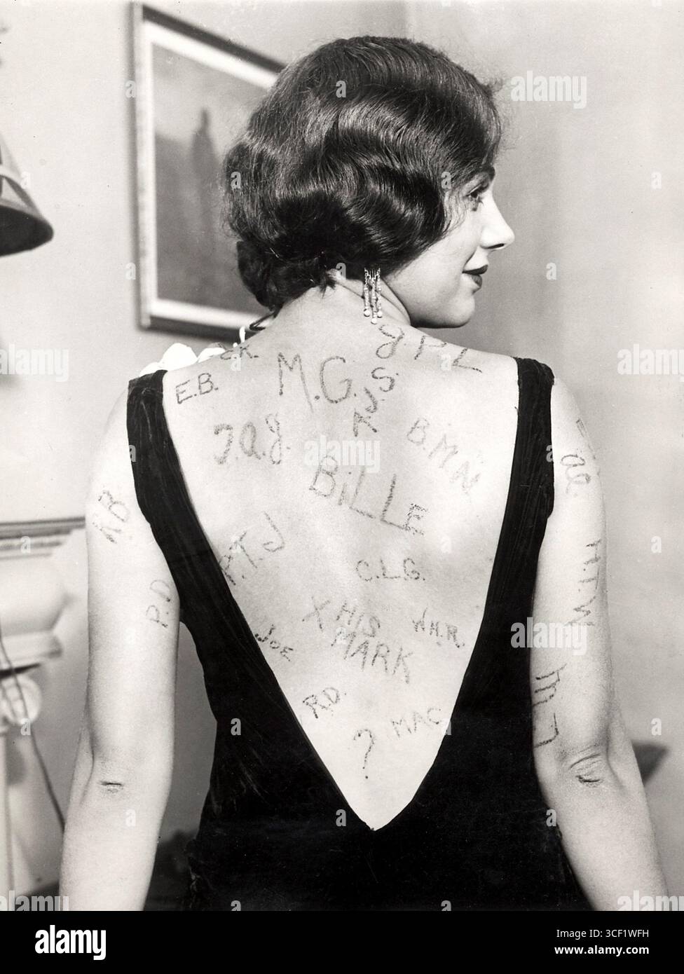Dora Lee from New York had the initials of her many admirers tattooed ...