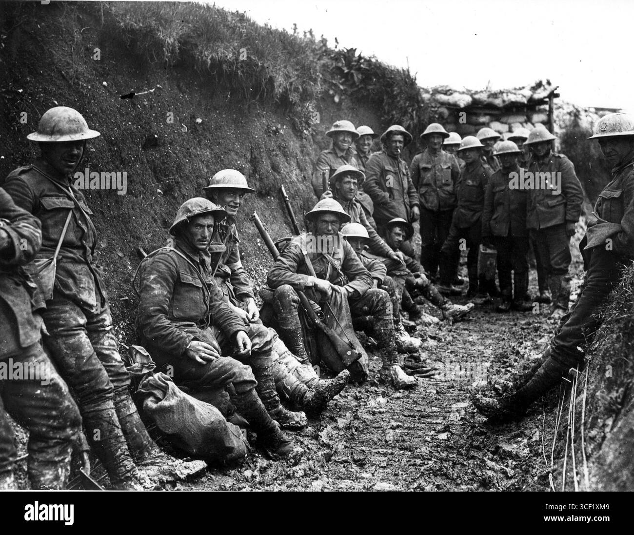 English troops rest in a trench during the Battle of the Somme on July ...