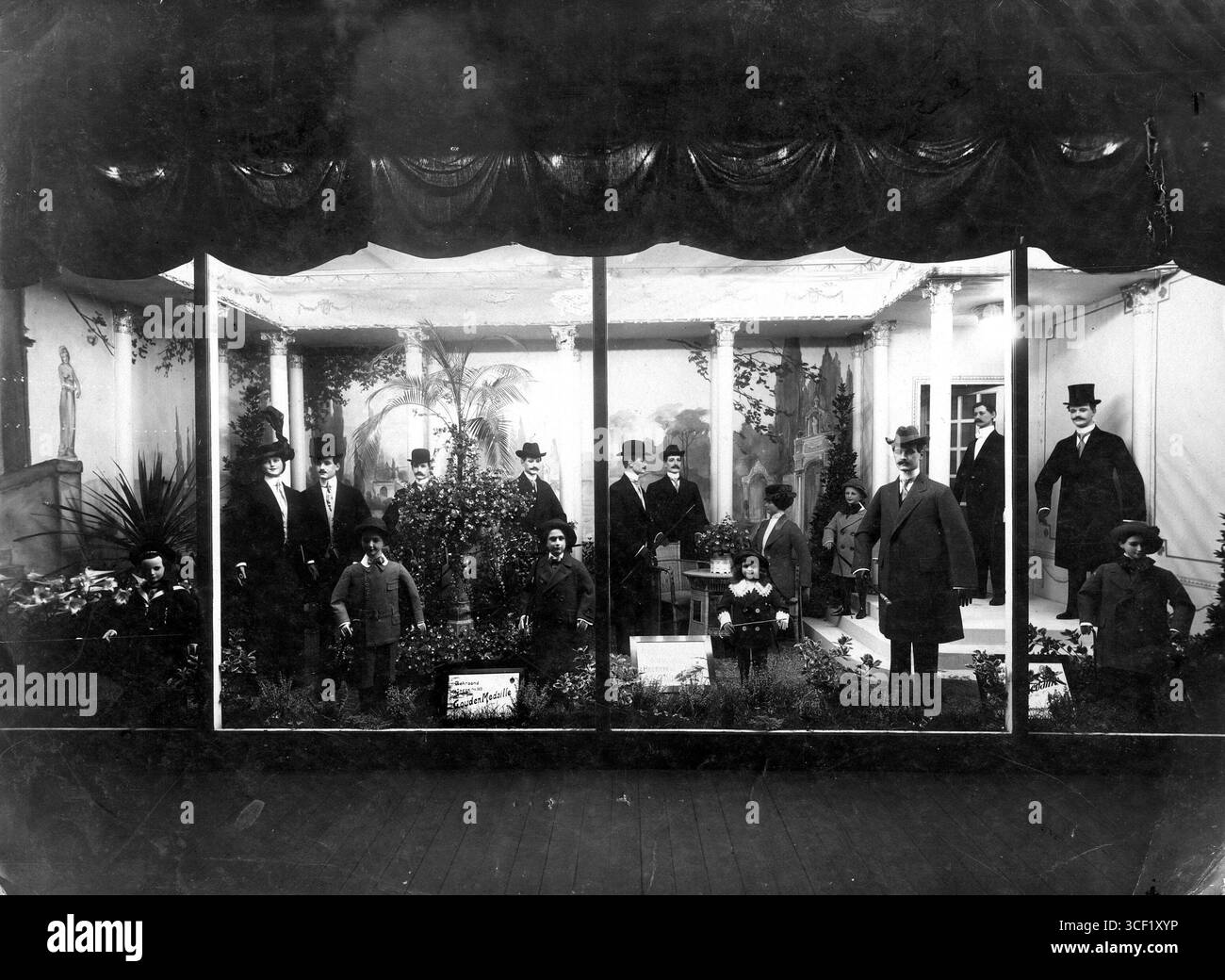 The storefront of Bervoets, a men's and boys' clothing store in ...