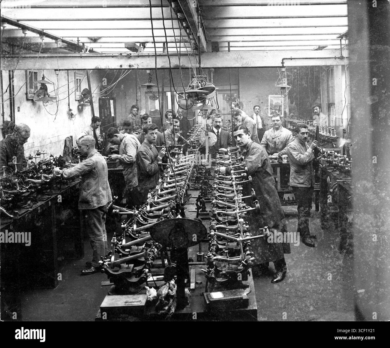 Amsterdam diamond industry Black and White Stock Photos & Images - Alamy