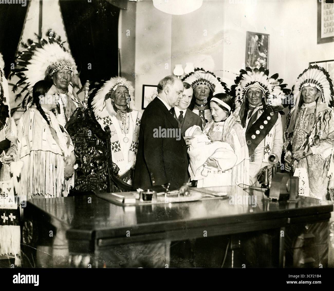 1920s native americans hi-res stock photography and images - Alamy