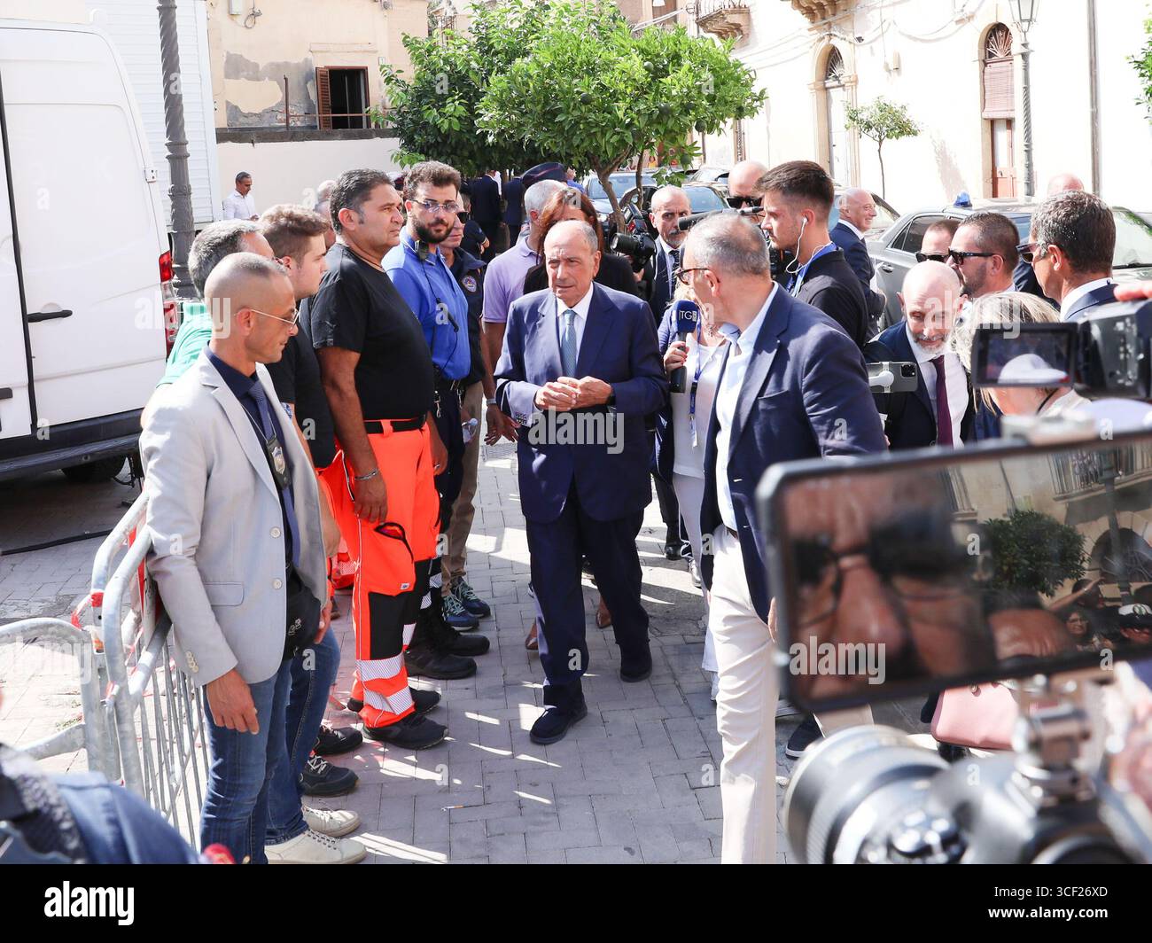Militello in Val di Catania, Death of Pippo Baudo, Funeral in the ...