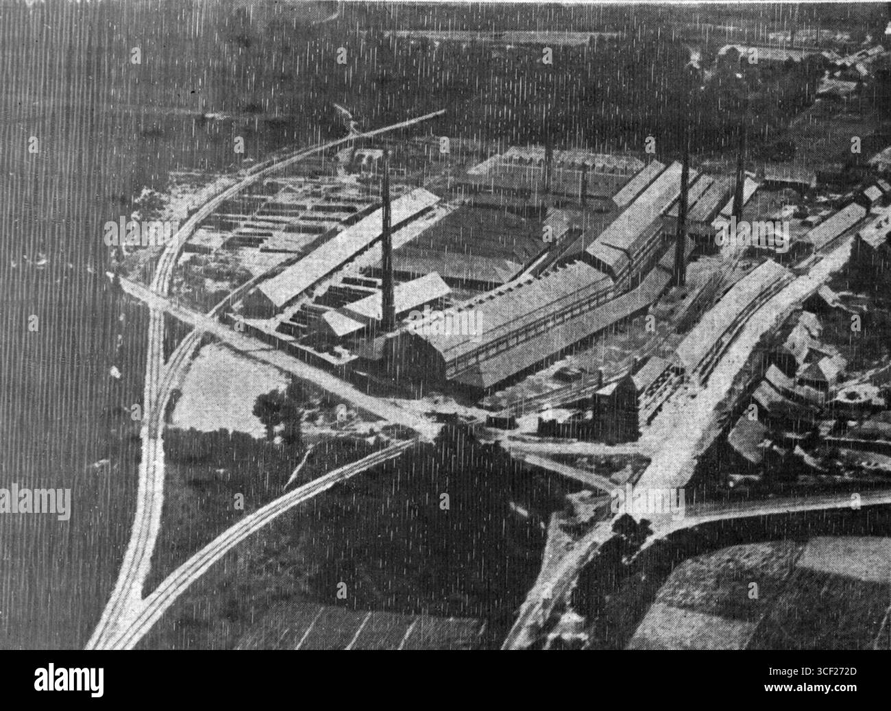 The Teeuwen roof tile factory complex in Tegelen, shown in the 1930s ...