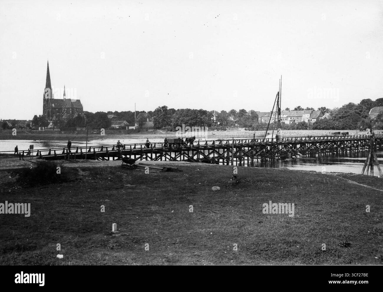 Constructed in 1940 Black and White Stock Photos & Images - Alamy