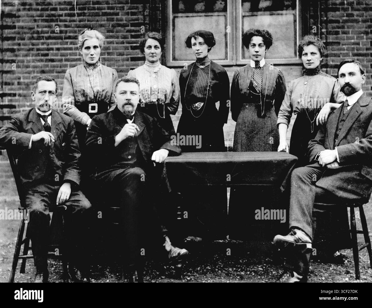 Teachers of the public elementary school located in Mostartschool ...