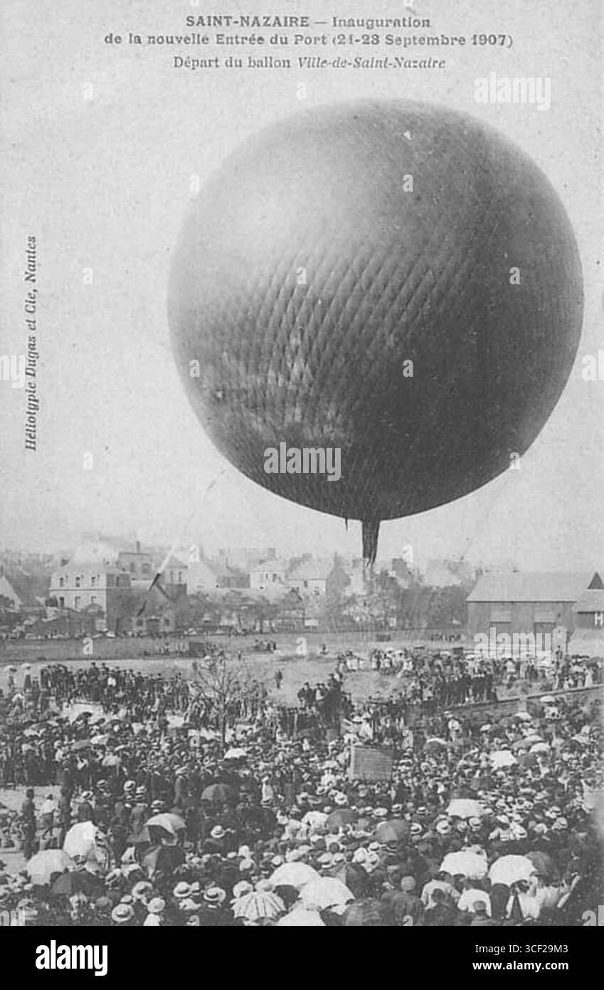 Improving urban infrastructure Black and White Stock Photos & Images ...