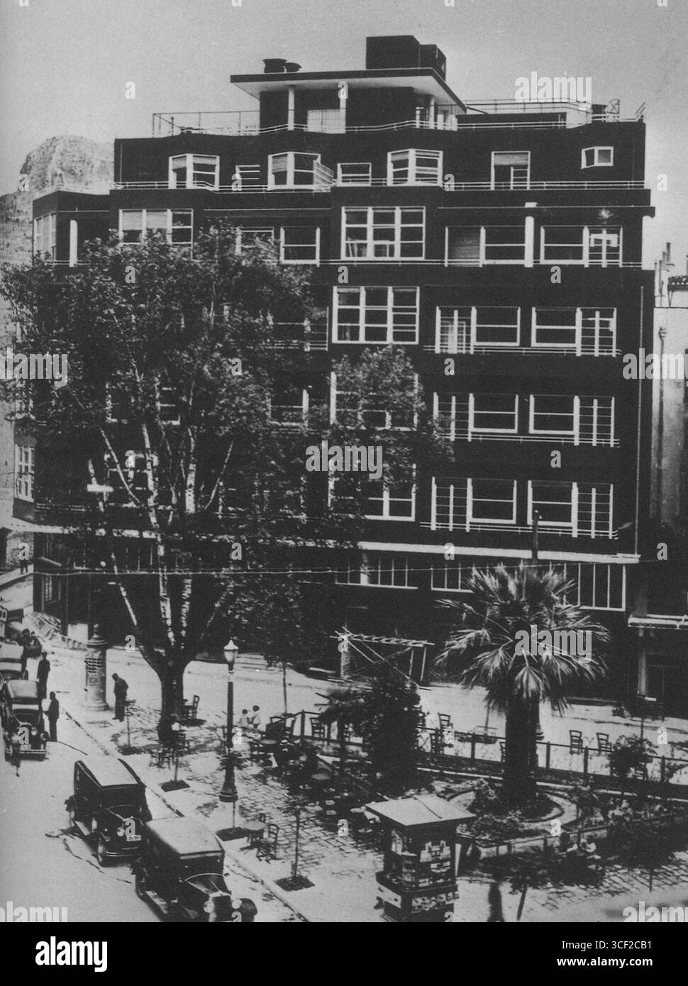 Modern buildings athens Black and White Stock Photos & Images - Alamy