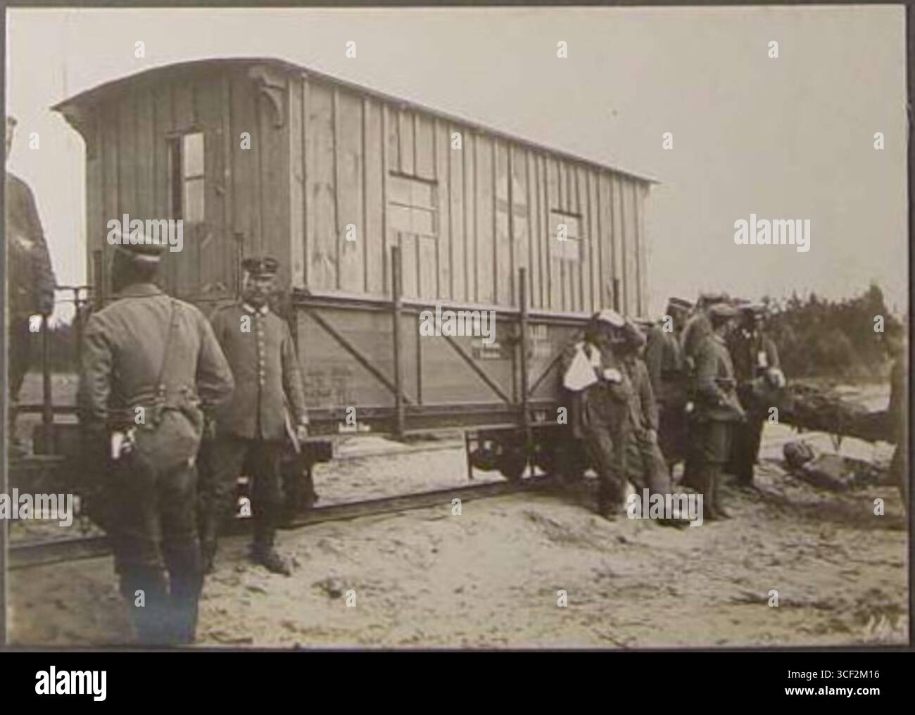 This circa 1916 photograph features a medical wagon (Sanitätswagen) at ...