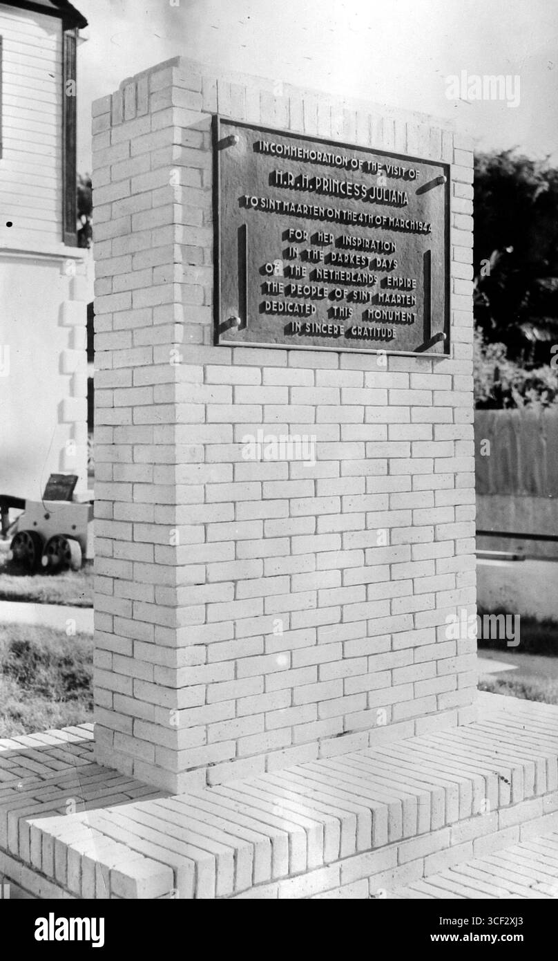 Julianas Black and White Stock Photos & Images - Alamy