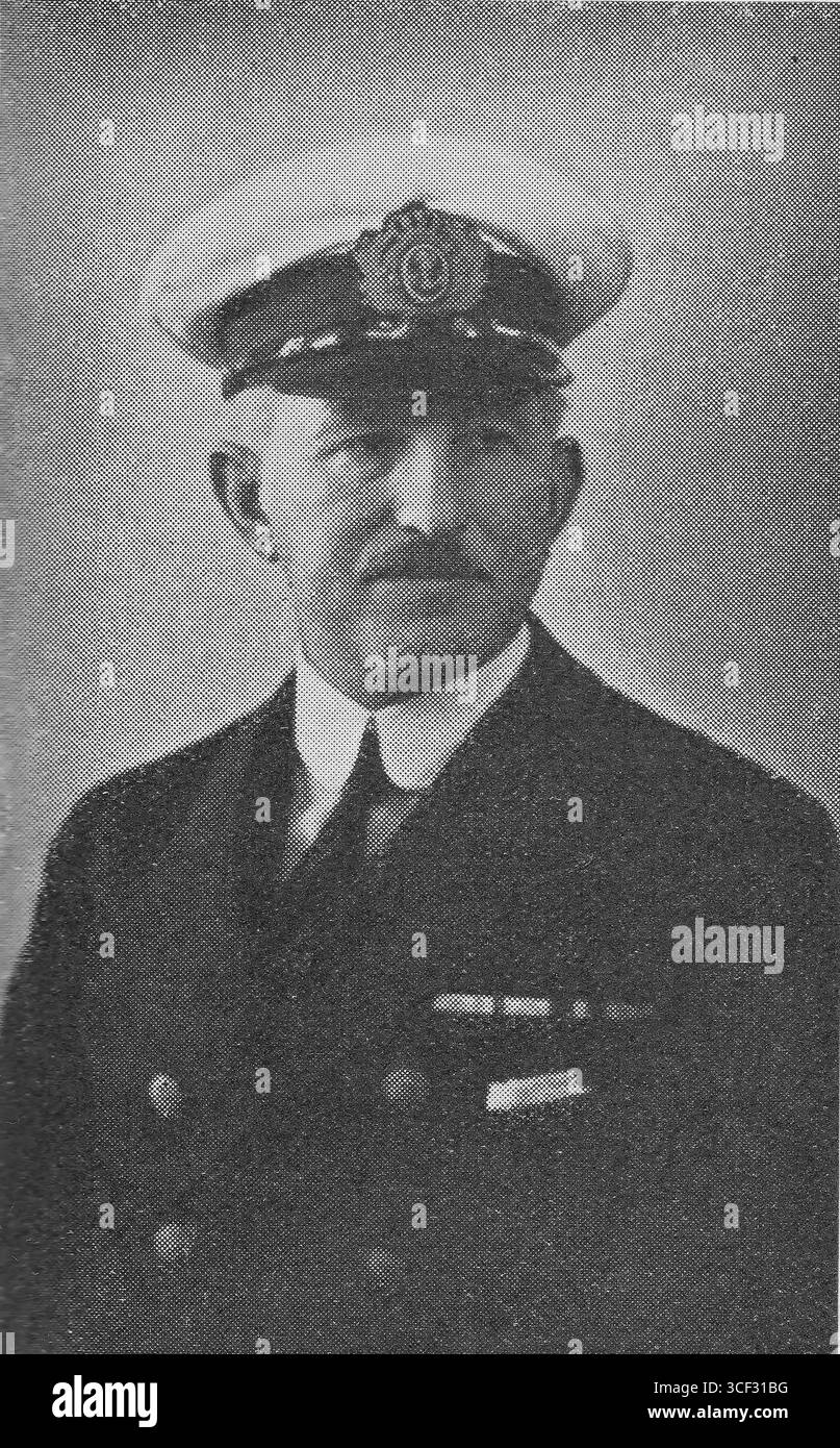 Fleet forces command leadership Black and White Stock Photos & Images ...