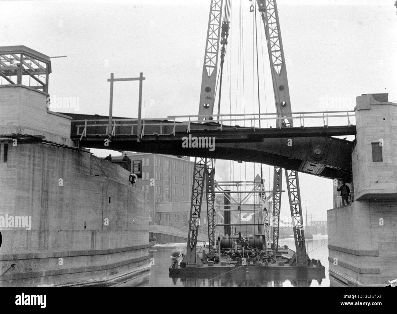 Photograph taken on 8 January 1941 showing the movable section of the ...